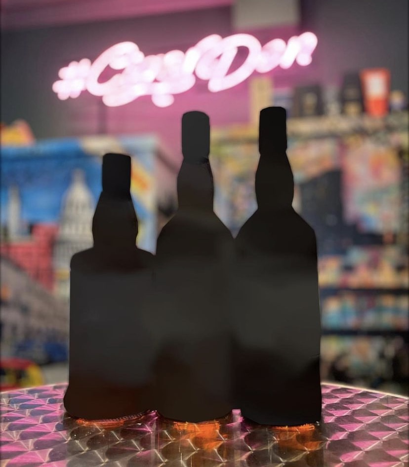 Light & Flight – Cigar Den